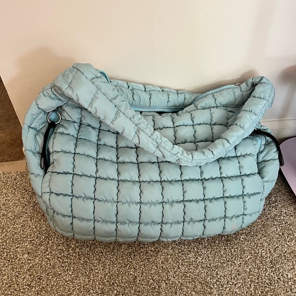 FP Movement by Free People | Bags | Fp Movement Quilted Carryall Bag ...